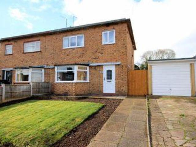 3 Bedrooms Semi detached house for sale in Fieldsway, Stone ST15