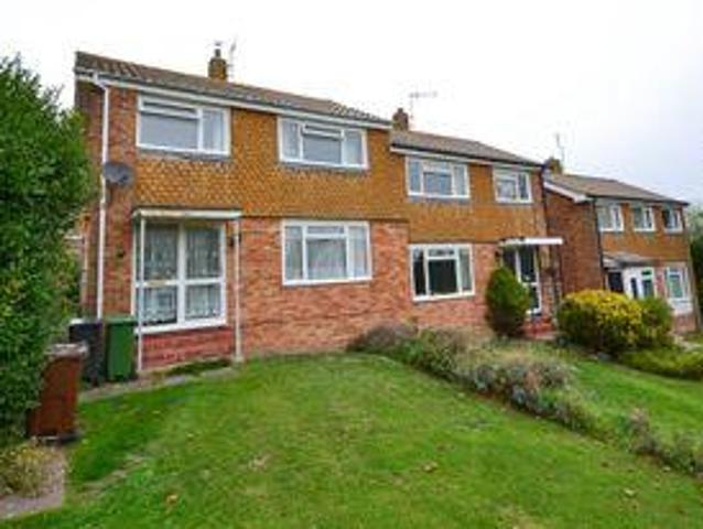 3 Bedrooms Semi detached house for sale in Filching Road, Eastbourne BN20