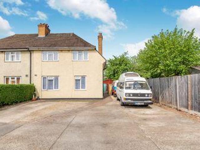 3 Bedrooms Semi detached house for sale in First Avenue, Hayes UB3