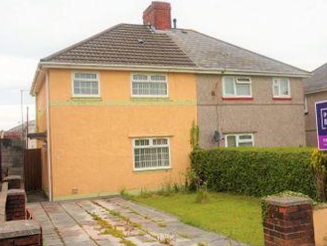 3 Bedrooms Semi detached house for sale in Firth Road, Llanelli SA15