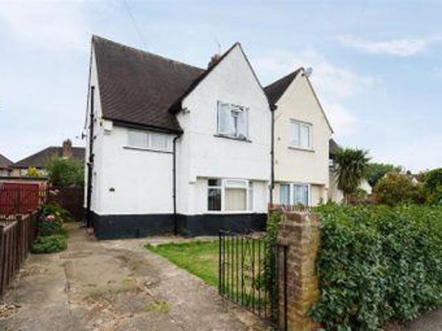 3 Bedrooms Semi detached house for sale in Francis Way, Cippenham, Slough SL1
