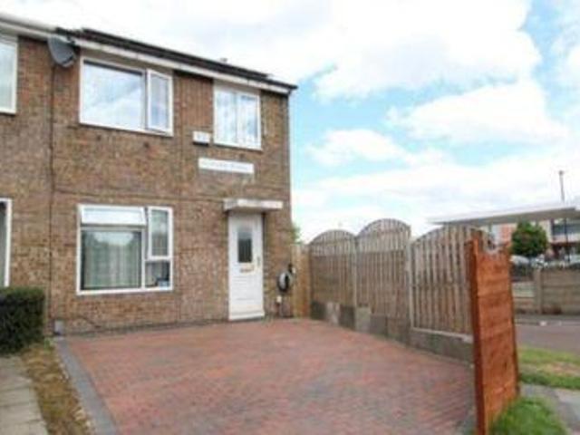 3 Bedrooms Semi detached house for sale in Fulford Place, Sheffield S9