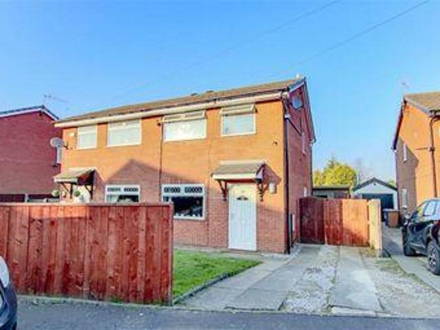 3 Bedrooms Semi detached house for sale in Full View, Blackburn BB2
