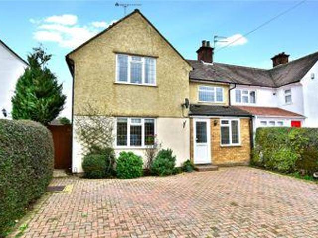 3 Bedrooms Semi detached house for sale in Fuller Road, Watford, Hertfordshire WD24