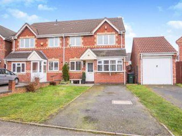 3 Bedrooms Semi detached house for sale in Keyworth Close, Tipton DY4