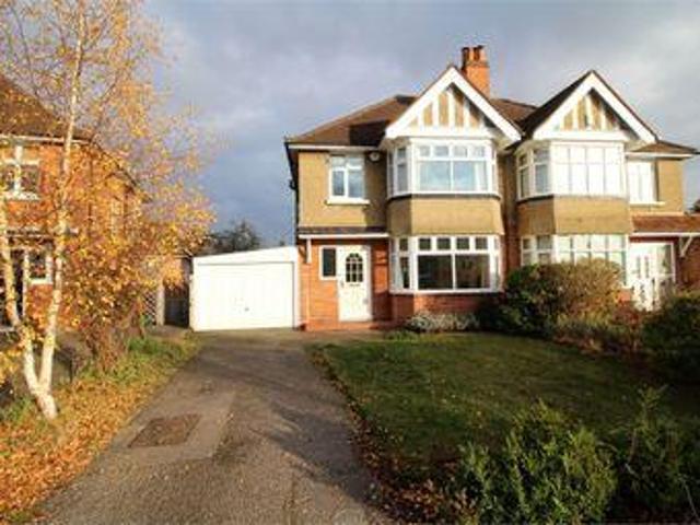 3 Bedrooms Semi detached house for sale in Kenilworth Avenue, Reading, Berkshire RG30