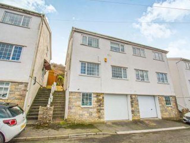 3 Bedrooms Semi detached house for sale in Kensington Drive, Porth CF39