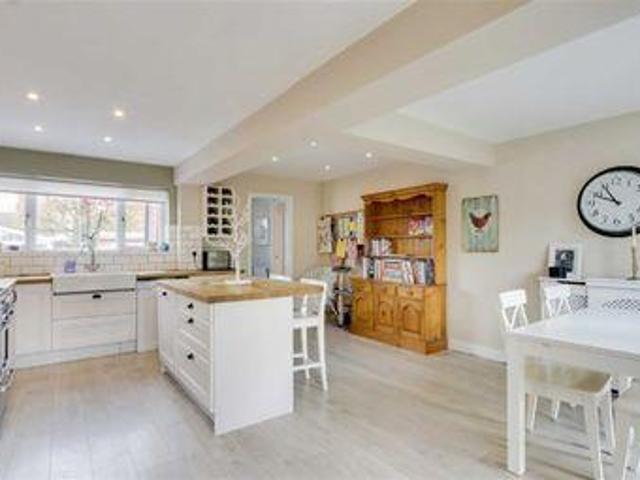 3 Bedrooms Semi detached house for sale in Kepwick, Two Mile Ash, Milton Keyns, Bucks MK8