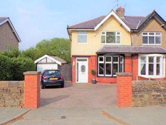 3 Bedrooms Semi detached house for sale in Kiddrow Lane, Burnley BB12