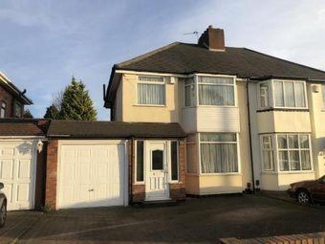 3 Bedrooms Semi detached house for sale in Kingstanding Road, Birmingham, West Midlands B44