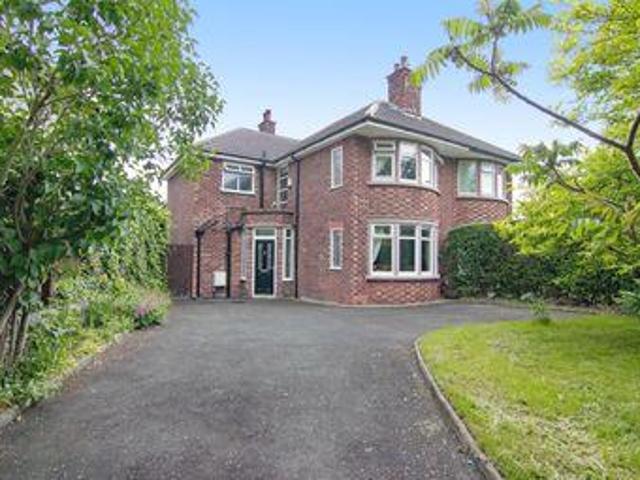 3 Bedrooms Semi detached house for sale in Kings Lane, Bebington, Wirral CH63