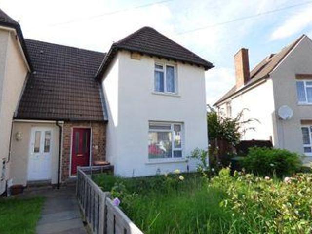 3 Bedrooms Semi detached house for sale in Kirkman Close, Bedford MK42