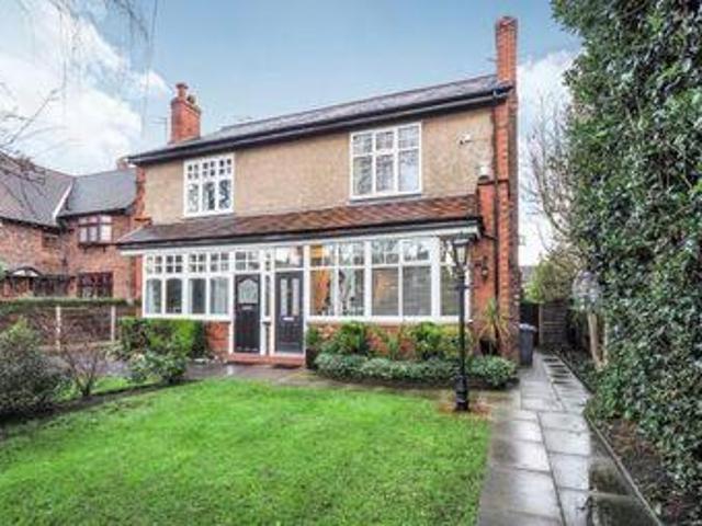 3 Bedrooms Semi detached house for sale in Houghton Lane, Swinton, Manchester, Greater Manchester M27