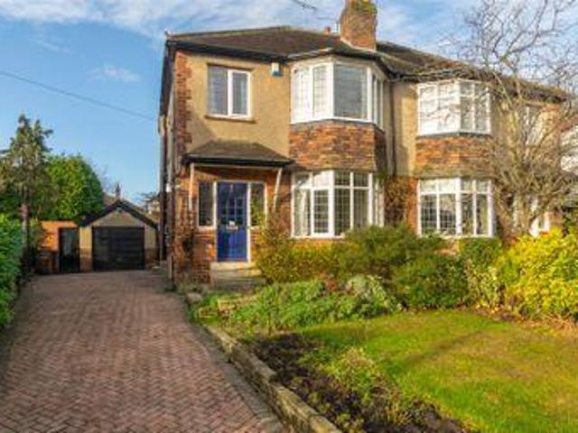 3 Bedrooms Semi detached house for sale in Hodgson Crescent, Leeds LS17