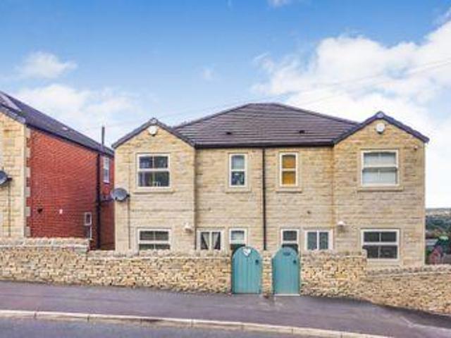 3 Bedrooms Semi detached house for sale in Hollin Lane, Wakefield WF4