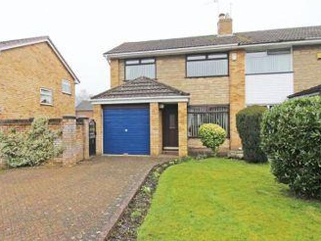 3 Bedrooms Semi detached house for sale in Hollingwood Close, Ashton In Makerfield, Wigan WN4