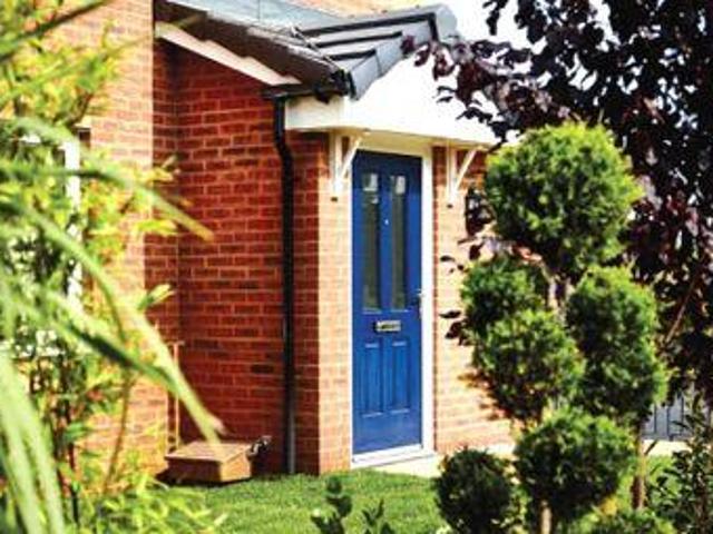 3 Bedrooms Semi detached house for sale in Hollyhock Drive, Liverpool, Merseyside L11
