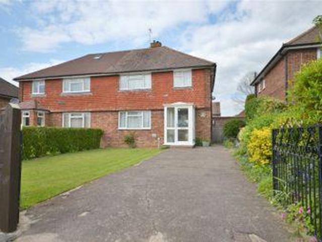 3 Bedrooms Semi detached house for sale in Horley, Surrey RH6