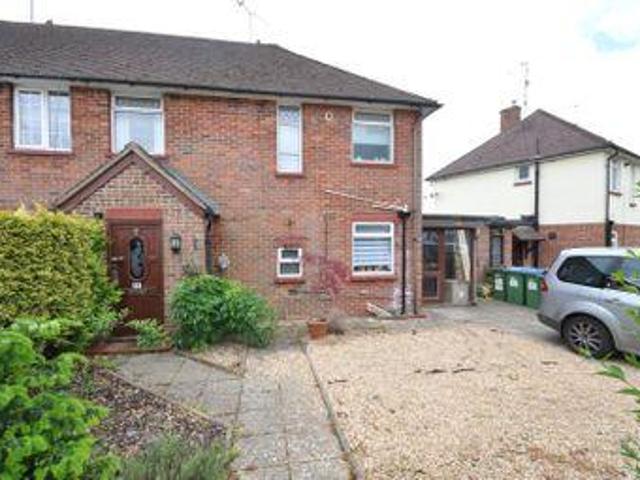 3 Bedrooms Semi detached house for sale in Horsham, West Sussex RH13