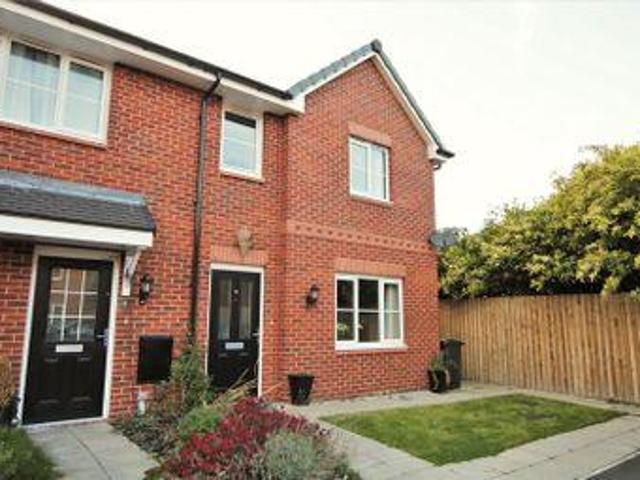3 Bedrooms Semi detached house for sale in Hosking Close, Upton, Wirral CH49