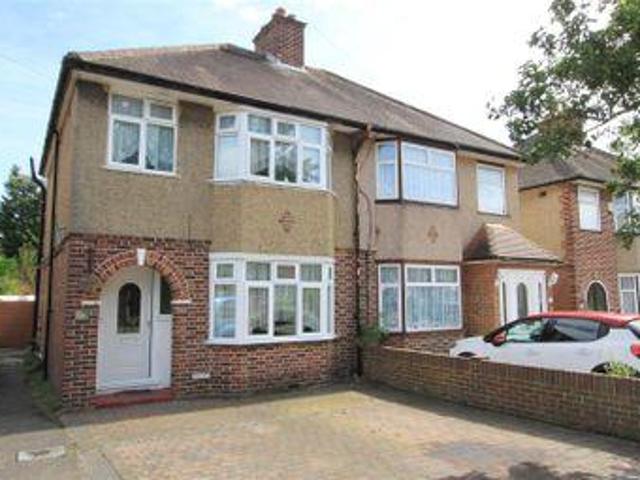 3 Bedrooms Semi detached house for sale in Hayes End Drive, Hayes UB4
