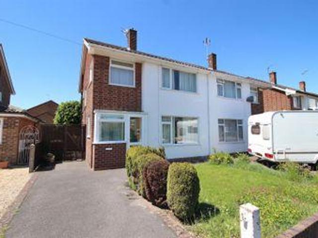 3 Bedrooms Semi detached house for sale in Haddon Crescent, Chilwell, Nottingham NG9