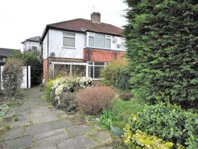3 Bedrooms Semi detached house for sale in Haigh Wood Road, Cookridge, Leeds, West Yorkshire LS16