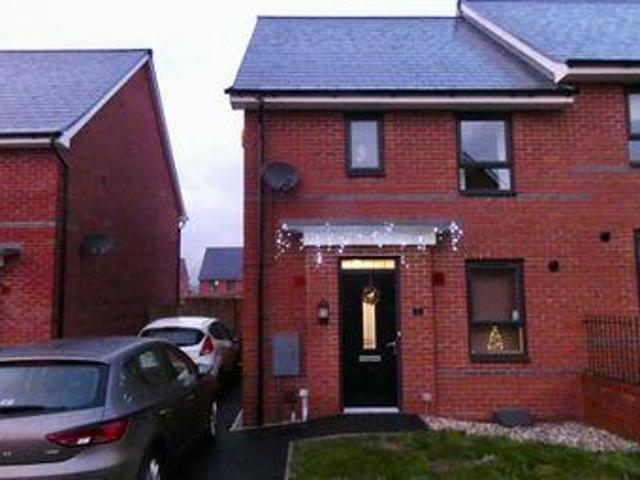 3 Bedrooms Semi detached house for sale in Halfpenny Bridge Industrial Estate, Lincoln Street, Rochdale OL11