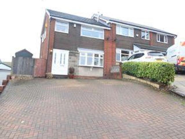3 Bedrooms Semi detached house for sale in Harewood Road, Shaw, Oldham OL2