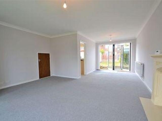 3 Bedrooms Semi detached house for sale in Harewood Way, Swinton, Manchester M27