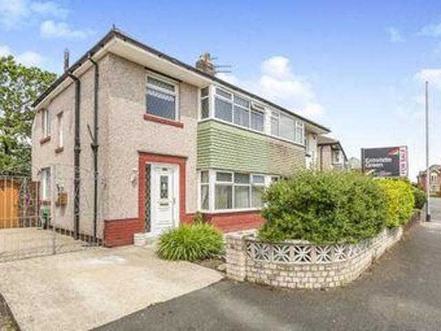 3 Bedrooms Semi detached house for sale in Harrison Road, Fulwood, Preston, Lancashire PR2