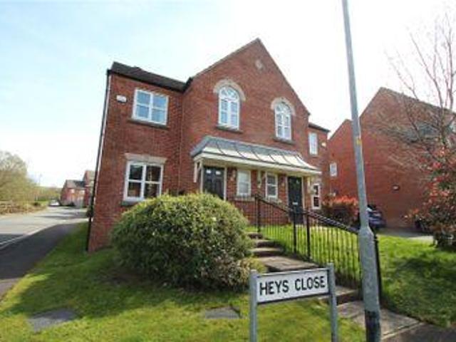 3 Bedrooms Semi detached house for sale in Heys Close, Milnrow, Rochdale, Greater Manchester OL16