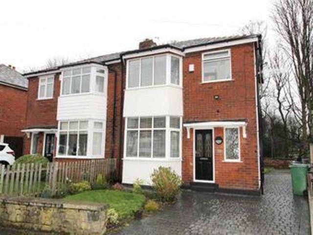 3 Bedrooms Semi detached house for sale in Headlands Drive, Prestwich, Prestwich Manchester M25