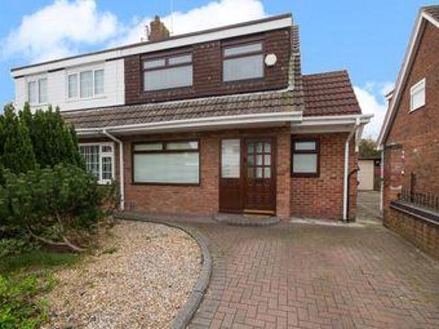3 Bedrooms Semi detached house for sale in Helston Avenue, Halewood, Liverpool L26