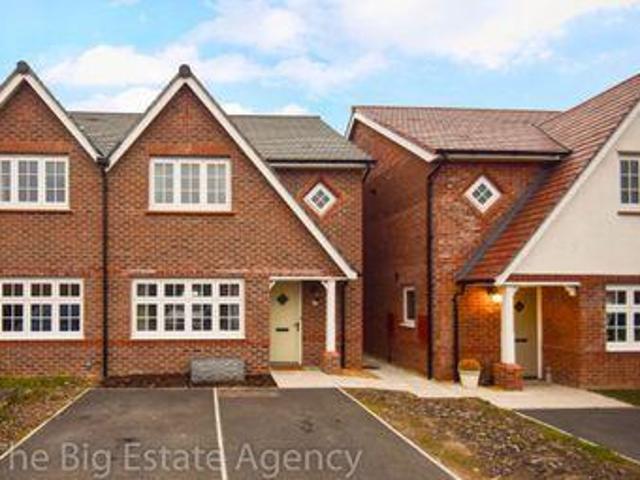 3 Bedrooms Semi detached house for sale in Heritage Drive, Buckley CH7