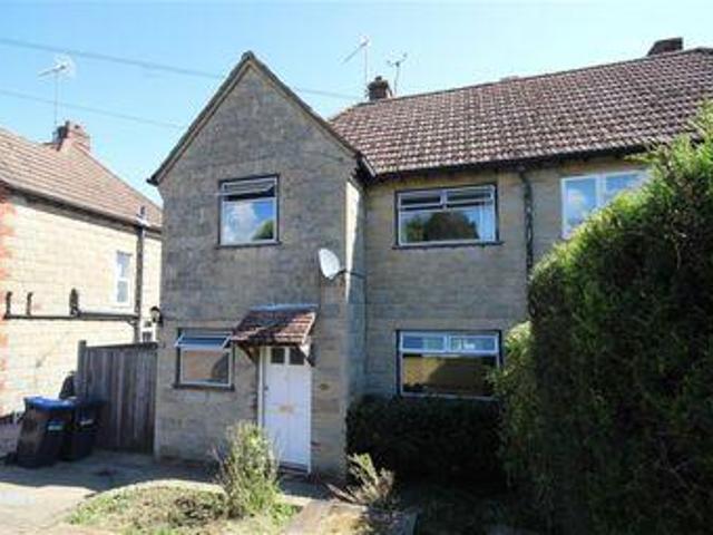 3 Bedrooms Semi detached house for sale in Hermitage Road, East Grinstead RH19