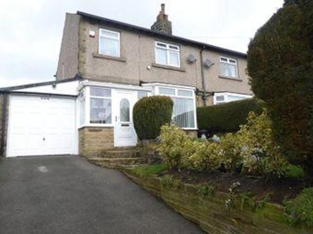 3 Bedrooms Semi detached house for sale in High Road Well Lane, High Road Well, Halifax HX2