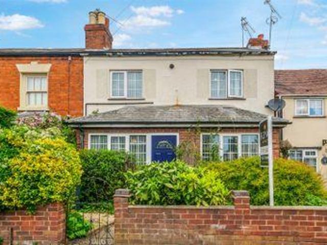 3 Bedrooms Semi detached house for sale in High Street, Studley B80