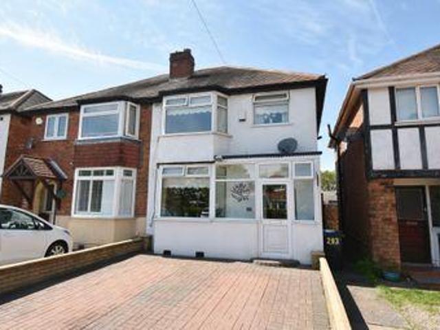 3 Bedrooms Semi detached house for sale in Highters Heath Lane, Kings Heath, Birmingham B14