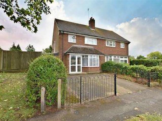 3 Bedrooms Semi detached house for sale in Hill Farm Avenue, Watford, Hertfordshire WD25