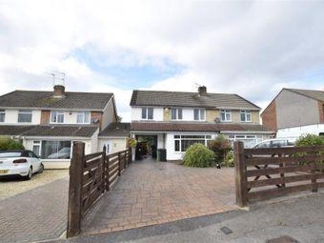 3 Bedrooms Semi detached house for sale in Hillview Close, Oldland Common BS30