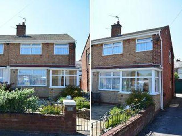 3 Bedrooms Semi detached house for sale in Hurstmere Avenue, Blackpool FY4