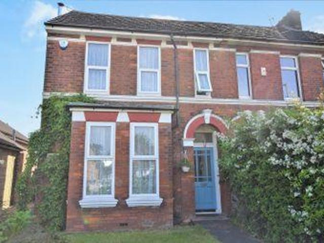 3 Bedrooms Semi detached house for sale in Hythe Road, Ashford TN24