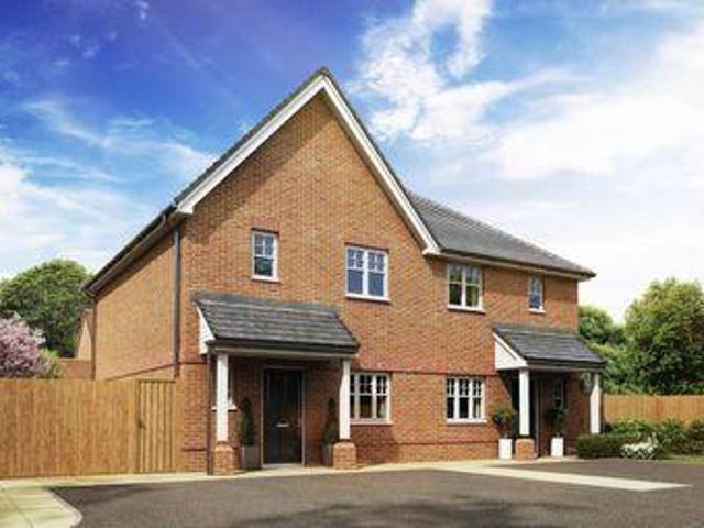 3 Bedrooms Semi detached house for sale in Hyde End Road, Spencers Wood, Reading RG7
