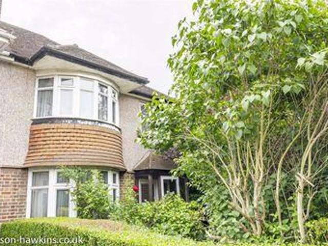 3 Bedrooms Semi detached house for sale in Imperial Drive, North Harrow, Harrow HA2
