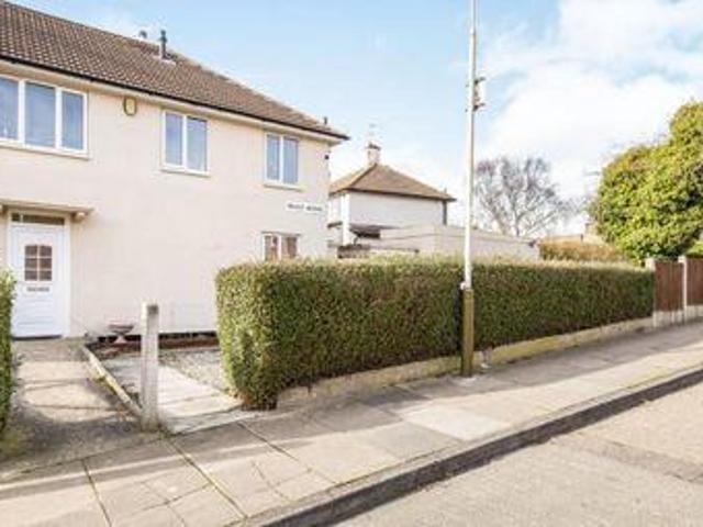 3 Bedrooms Semi detached house for sale in Ingold Avenue, Leicester, Leicestershire LE4