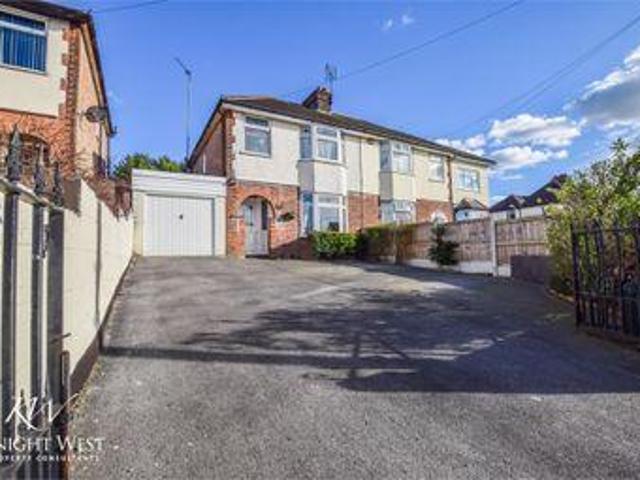 3 Bedrooms Semi detached house for sale in Ipswich Road, Colchester, Essex CO4