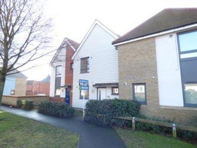 3 Bedrooms Semi detached house for sale in Jarmin Road, Colchester CO1