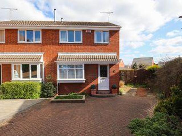 3 Bedrooms Semi detached house for sale in Oldale Close, Woodhouse, Sheffield S13