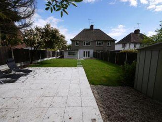 3 Bedrooms Semi detached house for sale in Orchard Avenue, Brentwood, Essex CM13